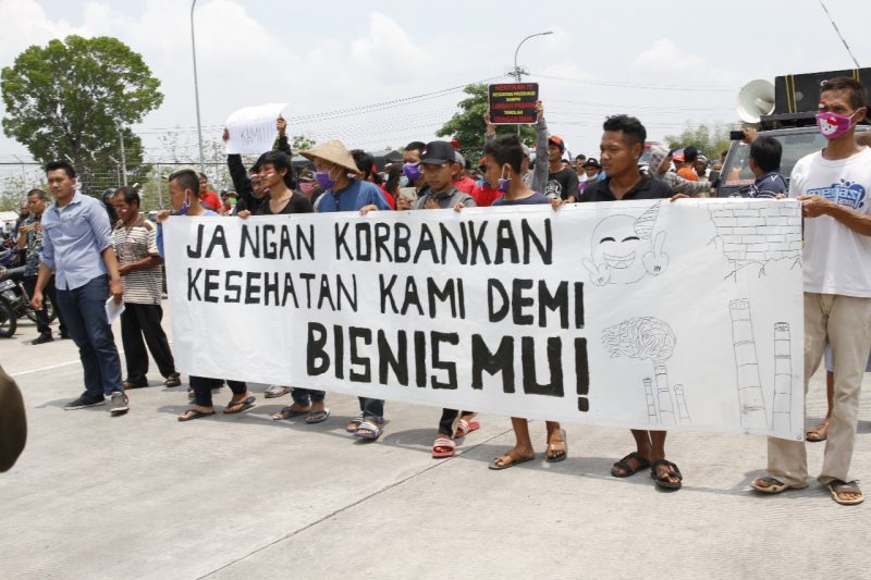 PT RUM di Sukoharjo, Siap Penuhi Tuntutan Warga yang Tercemar Limbah Pabrik - Tribrata News Jawa ...