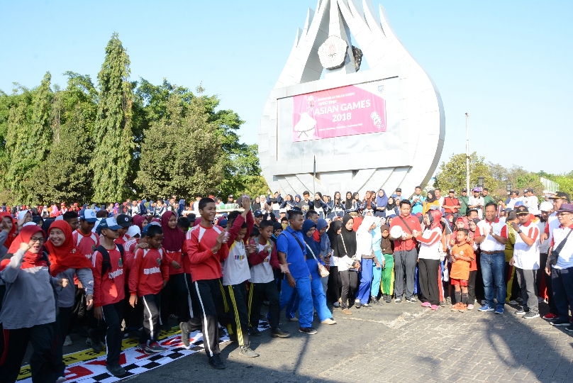 Ribuan Peserta Meriahkan Peringatan Haornas ke-35 Di Alun-Alun Brebes ... Ribuan Peserta Meriahkan Peringatan Haornas ke-35 Di Alun-Alun Brebes ...